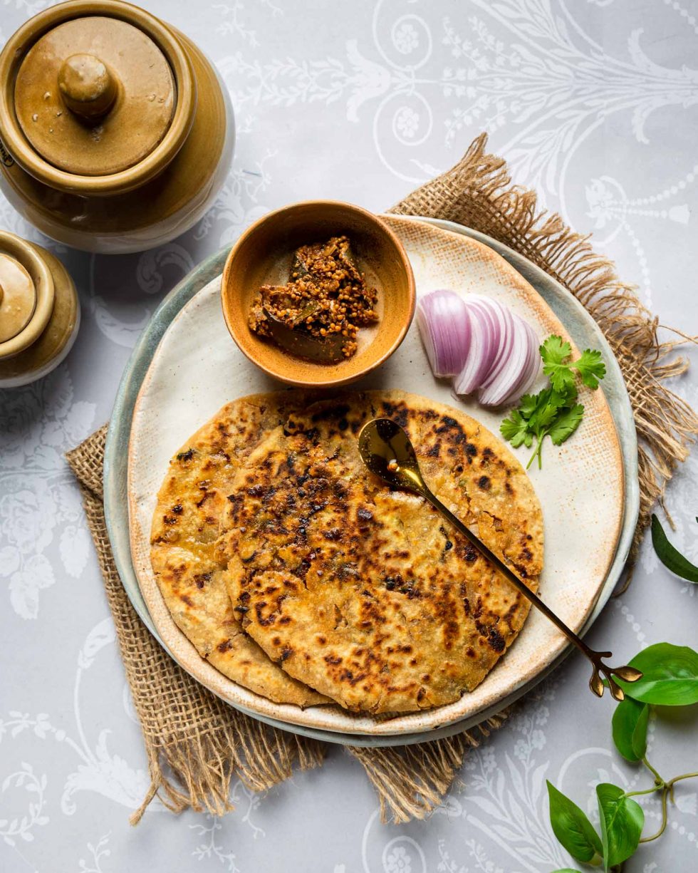 Onion & Cheese Paratha | Pyaz Paratha - ArpitasFoodPod